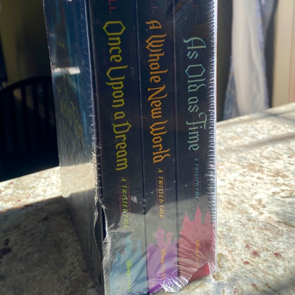 Disney | Other | Twisted Tales 3 Book Set A Whole New World Once Upon A ...